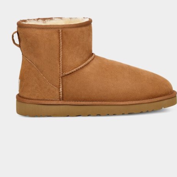 UGG | Shoes | Ugg Mens Chestnut Classic Mini Boot Sz 1 | Poshmark